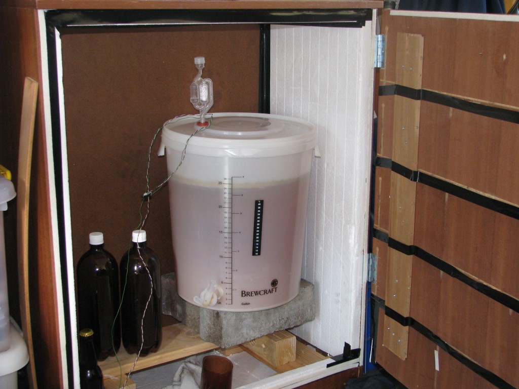 Home Brew – Temperature managed fermenting cabinet – Pyrocam.com